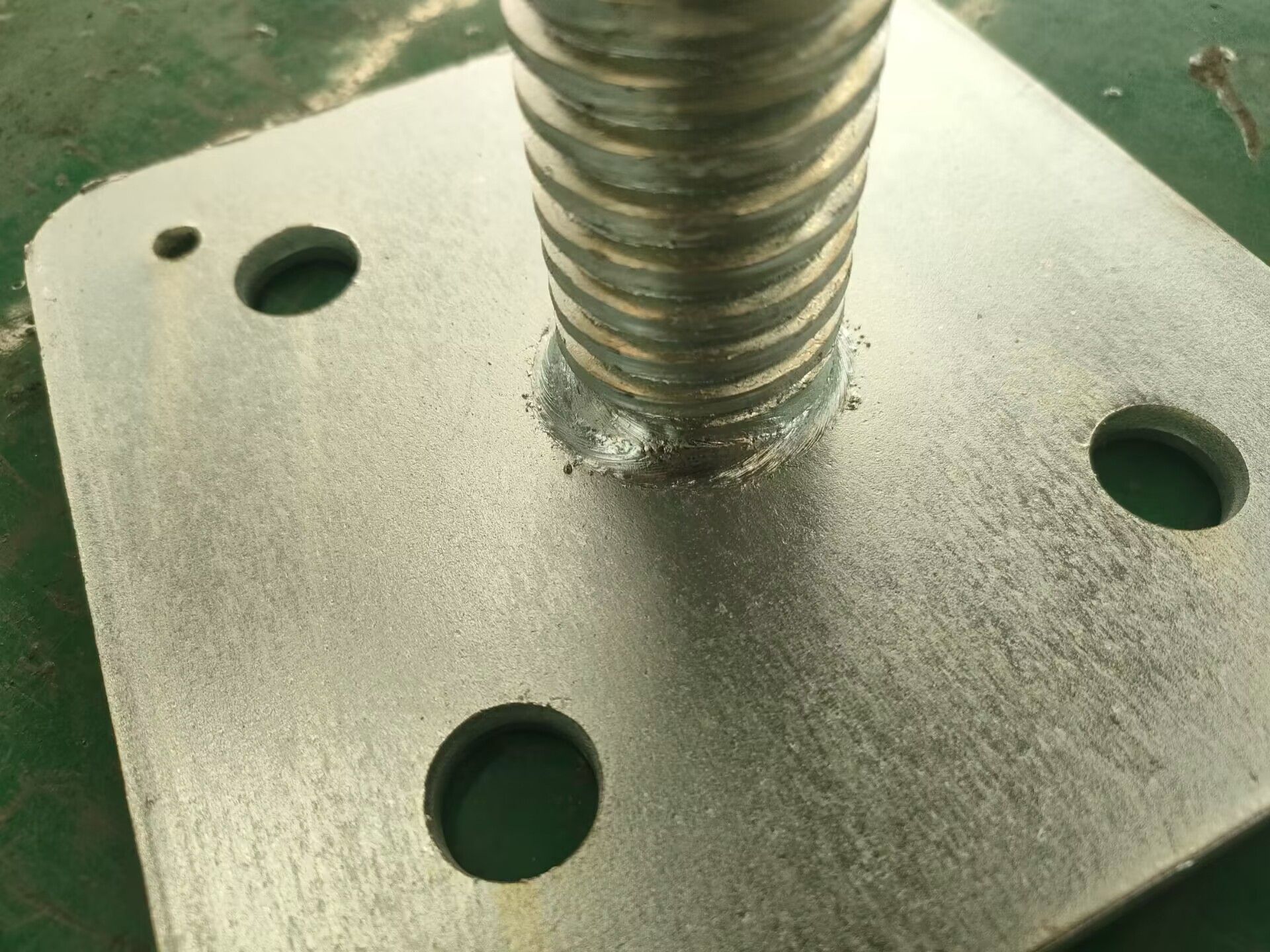 Buy 24" Solid Screw Jack Frame Scaffold Screw Jack Hdg E-galvanized ...