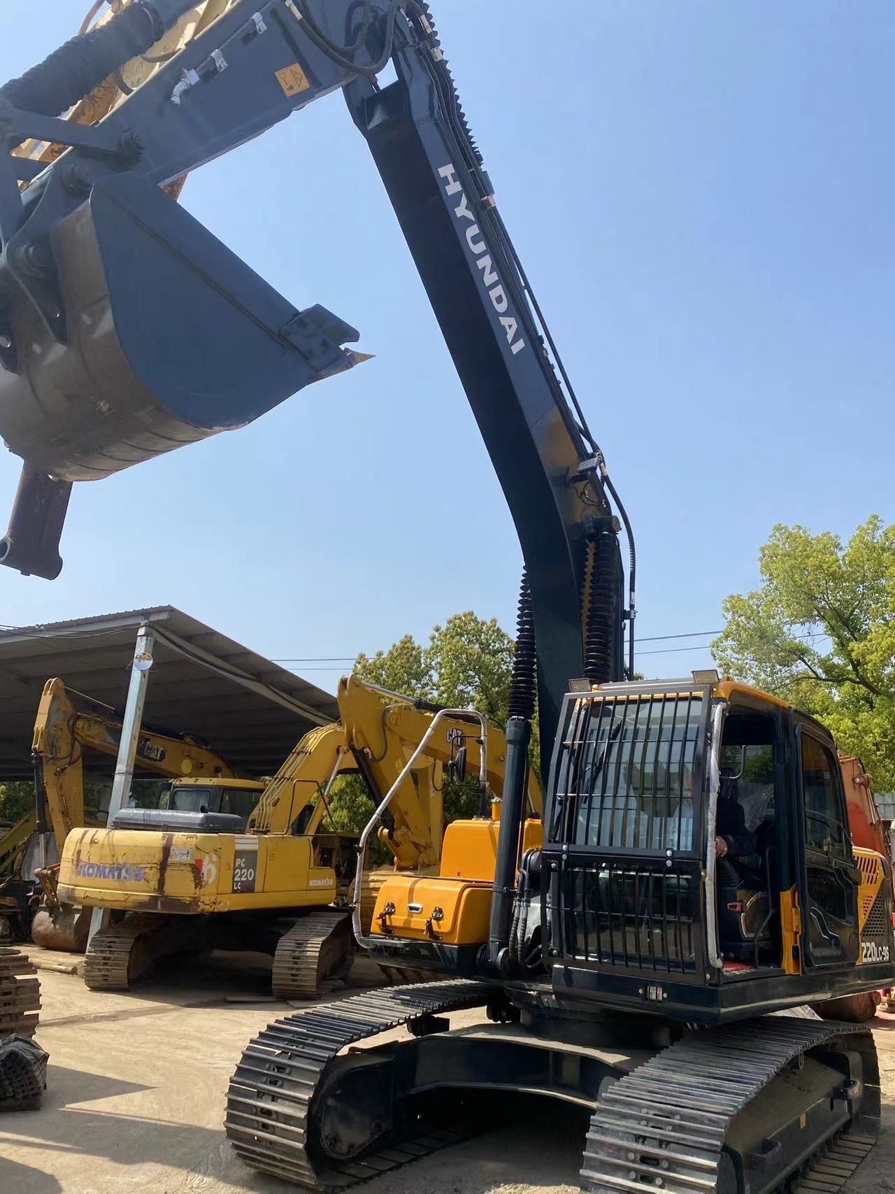 Buy Used Hyundai 220 Crawler Excavator R220lc~9s In Stock For Sale from ...