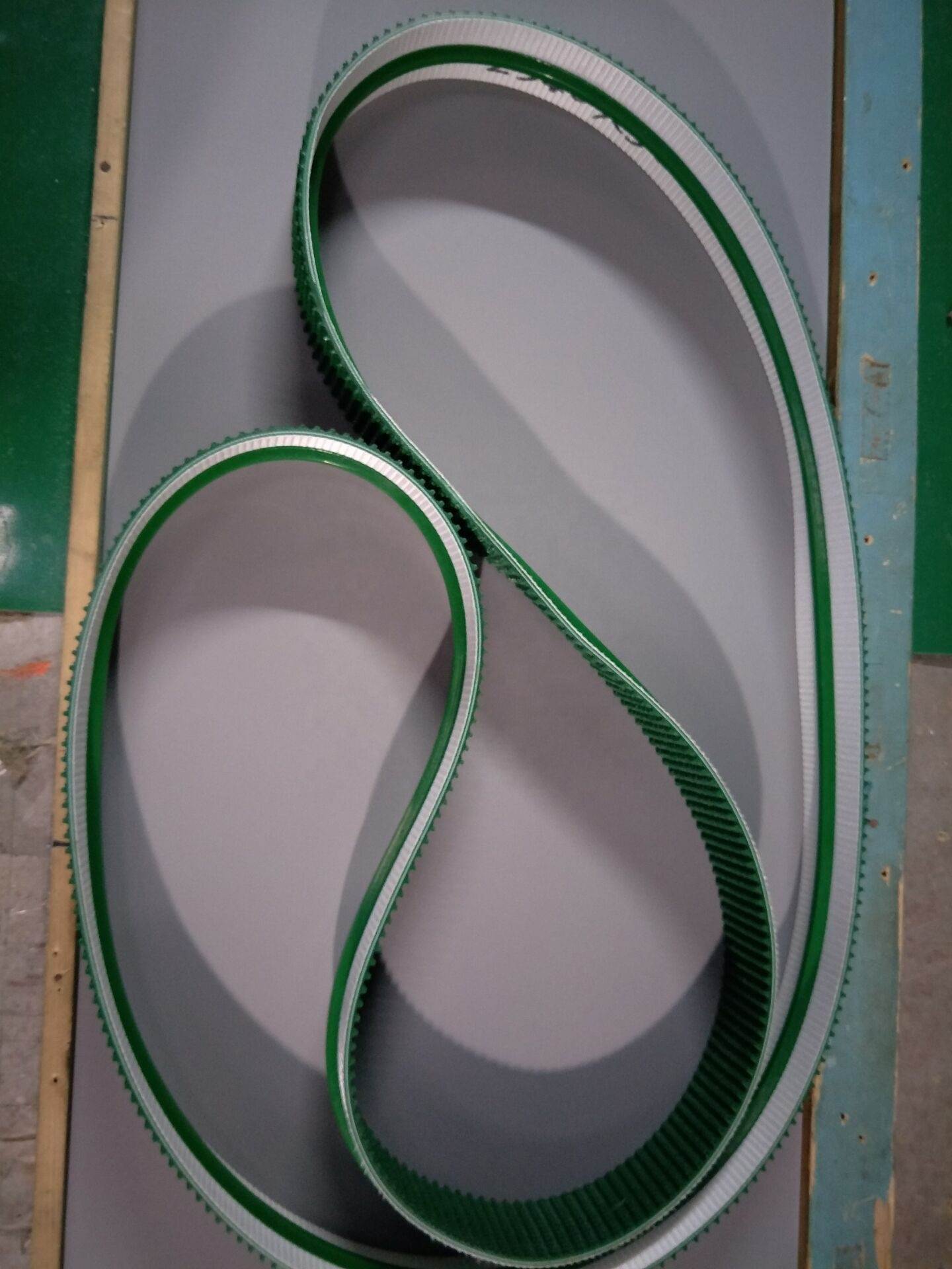 Buy High Grip Rough Top Pvc Conveyor Belt With Bottom Guides from ...