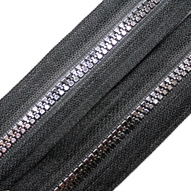Buy 3# Derlin Plastic Sliver Teeth Close End 18cm Zipper from Shanghai ...