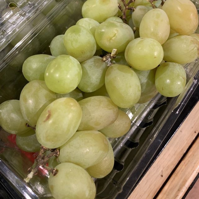 Buy Fresh Grapes Fresh Red Crimson Seedless Purple White Green Grapes ...