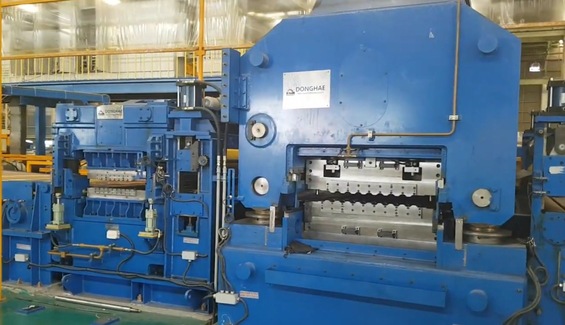Buy High Precision Oscillating Shear Line For Steel Coils from DongHae ...