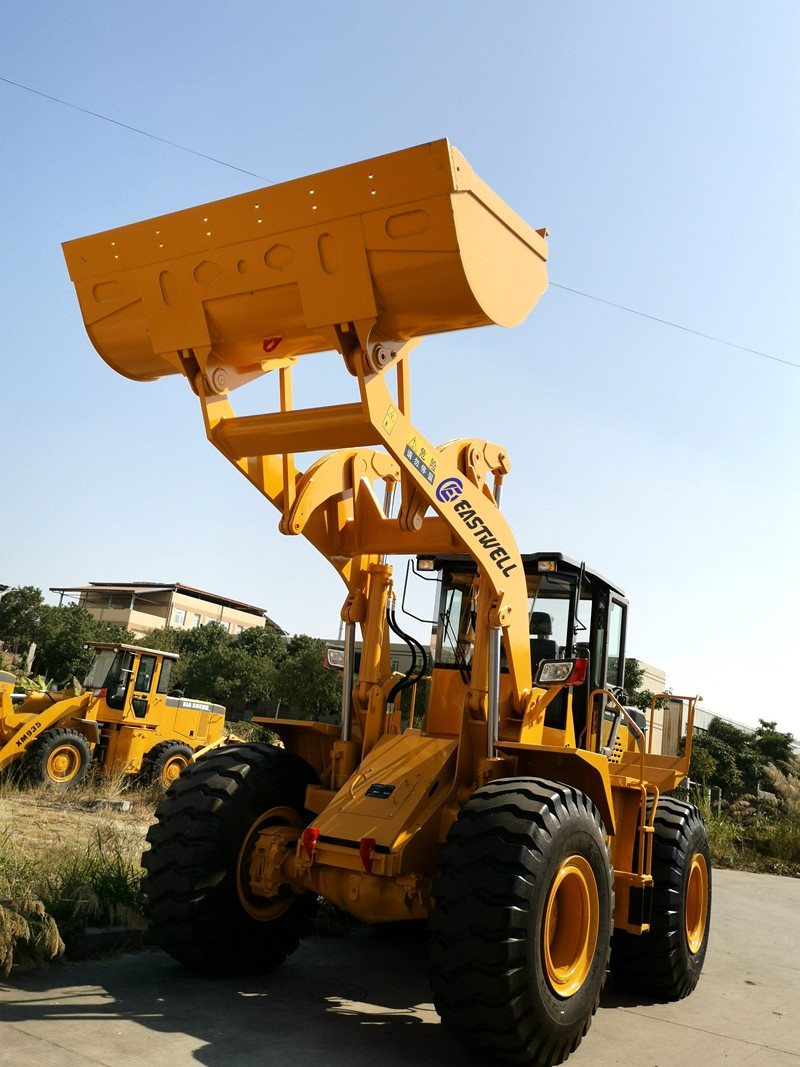 Buy Heavy Equipment Best Selling China 4 Wheel Drive Front End Loaders ...