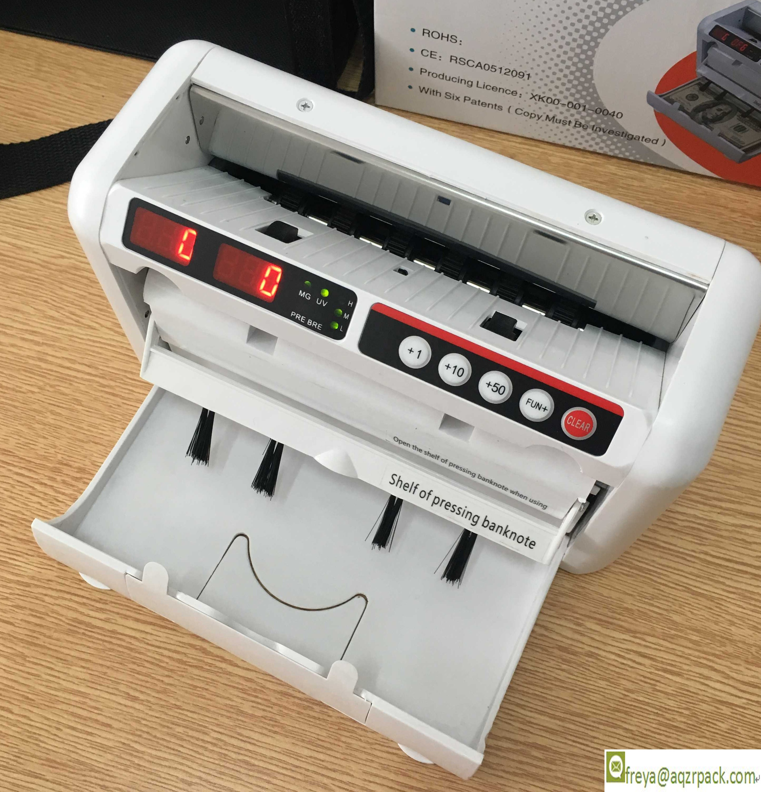 Buy Small Size Counter Rechargeable Money Counting Machine from Anqing ...