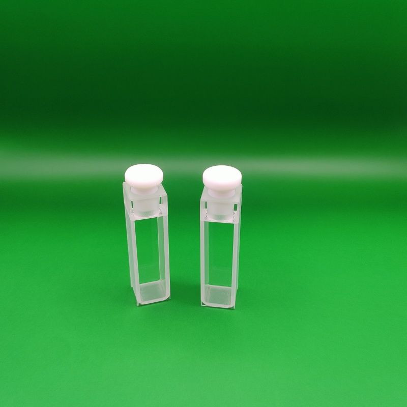 Buy Standard Rectangular Quartz Cuvettes With Stopper Qs-14 from Yixing ...