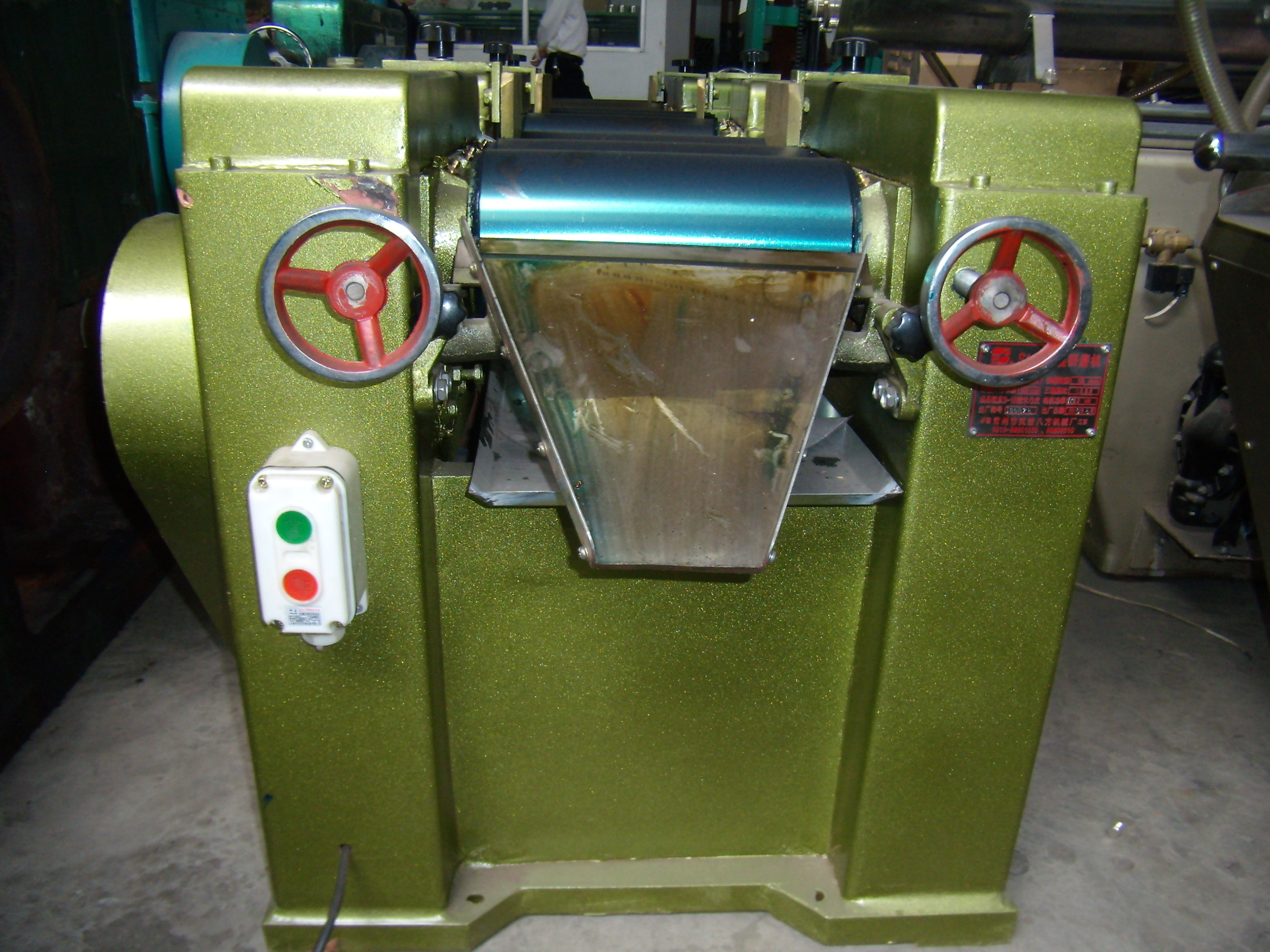 Buy S150 Ink Triple Roll Mill With Hard Alloy Chilled Rollers from ...