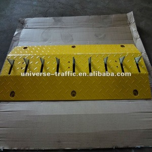 Buy Traffic Safety One Way Speed Bump from Shanghai Universe Traffic ...