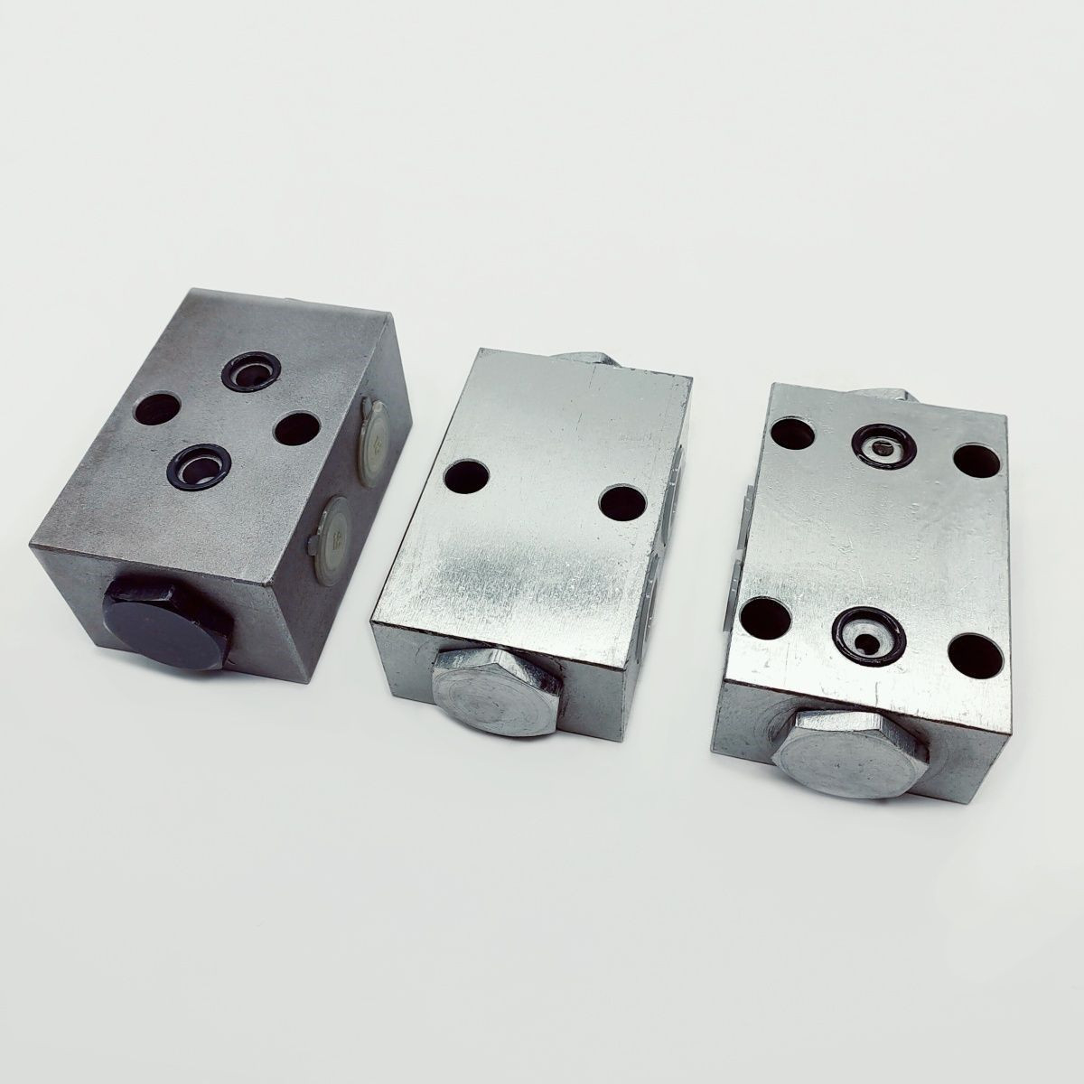 Buy Two-way Cylinder Hydraulic Lock from Xingtai Zeron Trading Co., Ltd ...