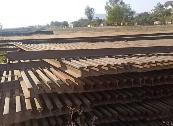 Buy Best Quality Used Rails Scrap R50 R65 Rail Track Metal Light ...