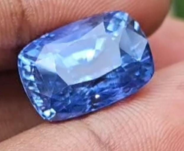Buy Vivid Blue Natural Corundum Sapphire – 13.31 Carat Rectangle ...