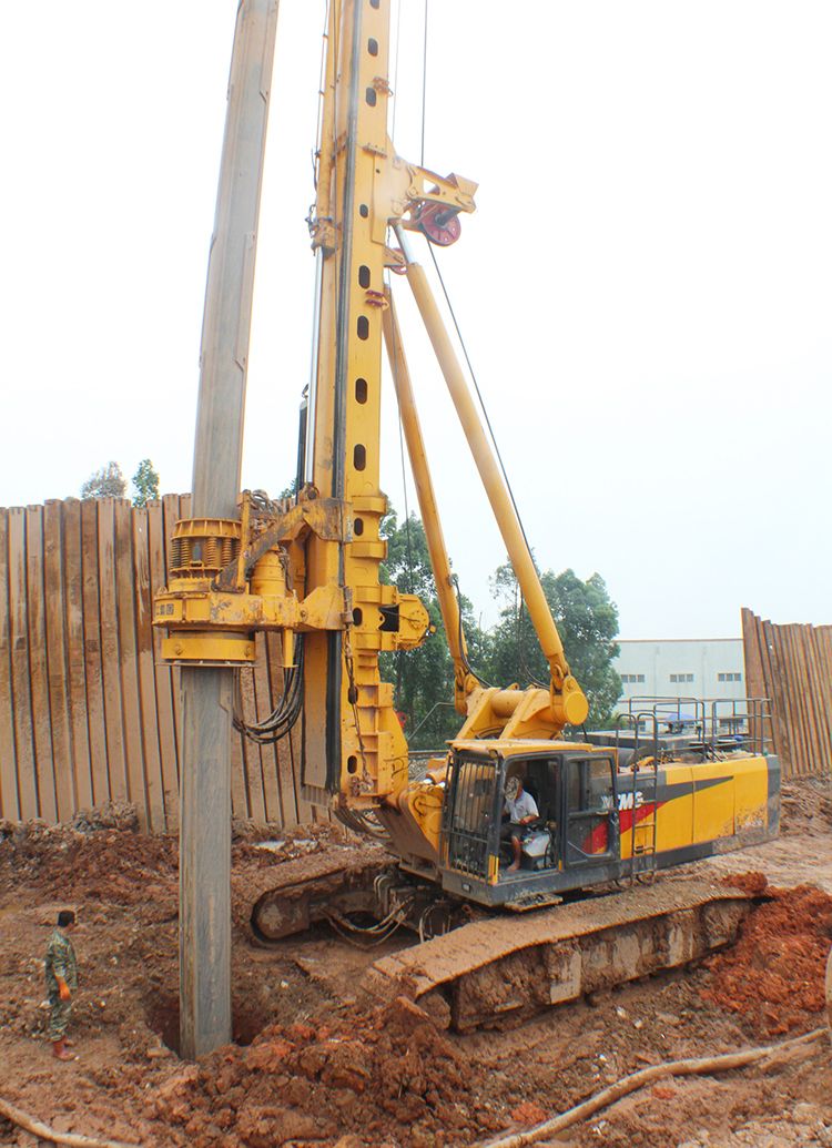 Buy Xcmg Xr460d Pile Driver Machinery 120m Depth Rotary Drilling Rig Machine from XCMG E ...