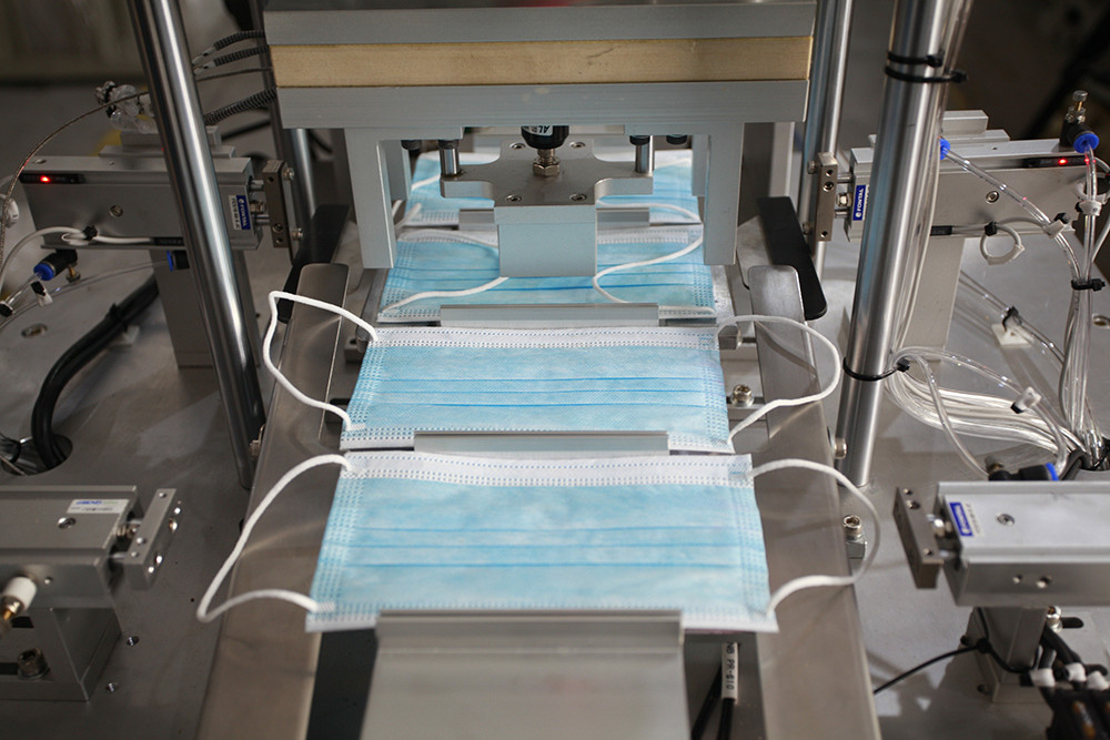 Buy Disposable Mask Folding Machine Mask Ear Loop Folding Machine from ...