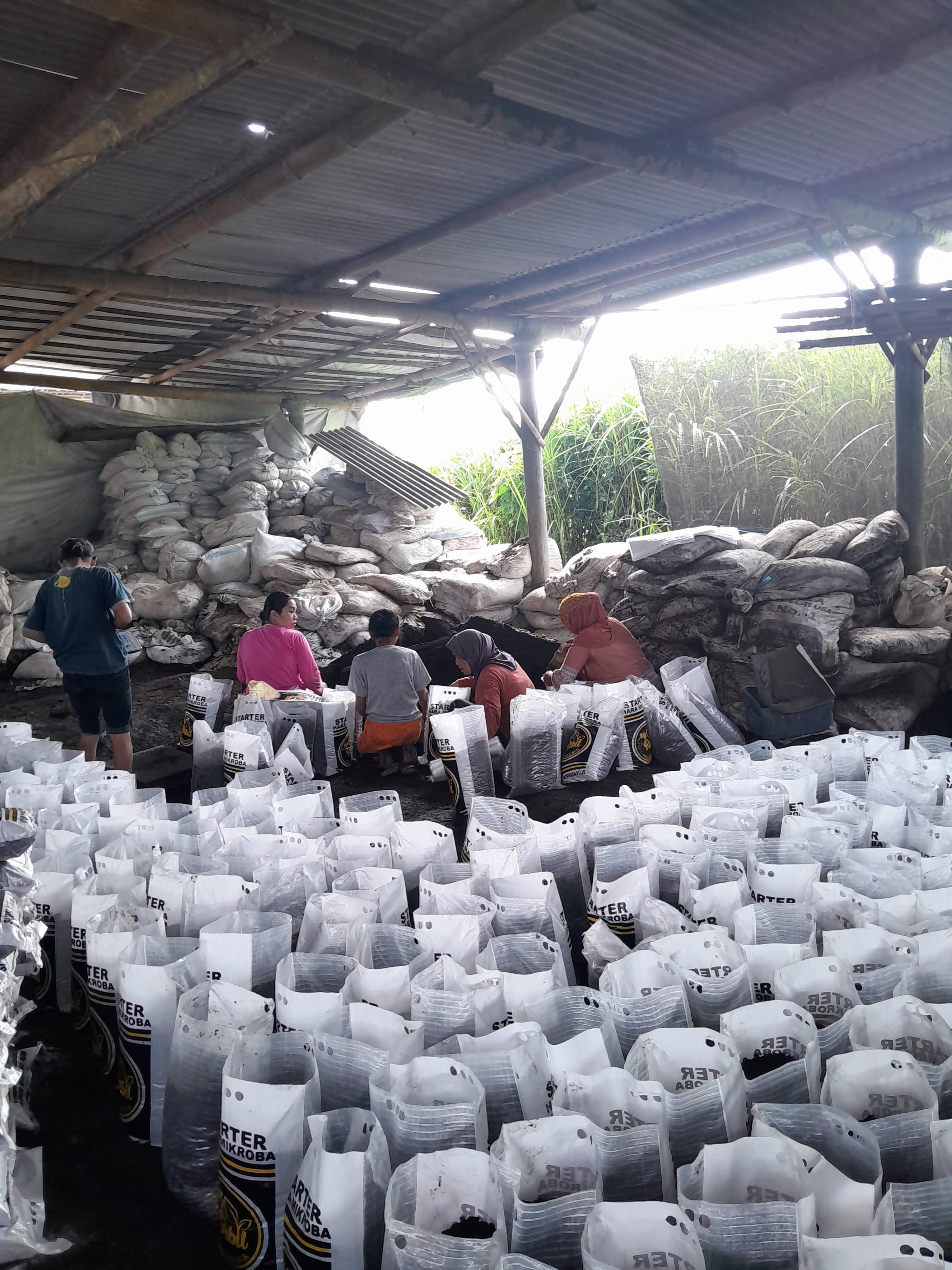 Buy Organic Fertilizer from Javale Indonesian Commodity, Indonesia ...