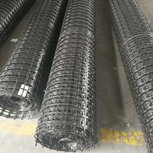 Buy Geogrids Mesh Plastic Gg20 Gg30 Gg40 Gg50 Compound Geogrid from ...
