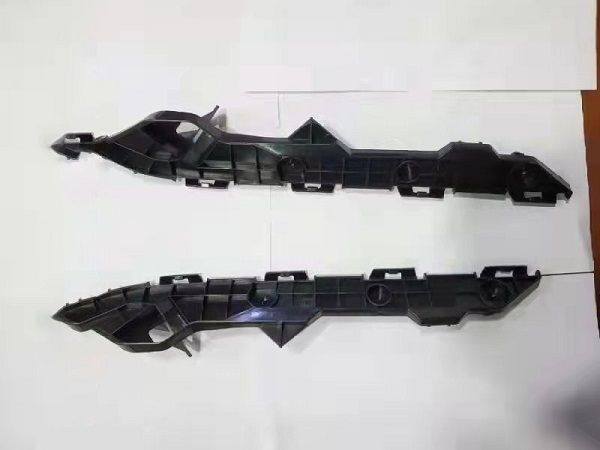 Buy Front Bumper Bracket from Guangzhou Zhenhui Auto Parts Co., Ltd ...