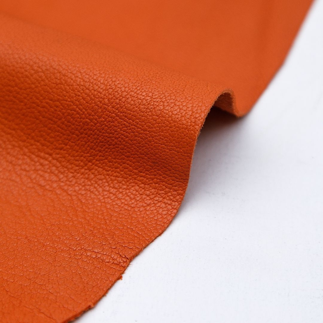 Buy Vegetable Tanned Cowhide Leather from leather hub, USA | Tradewheel.com