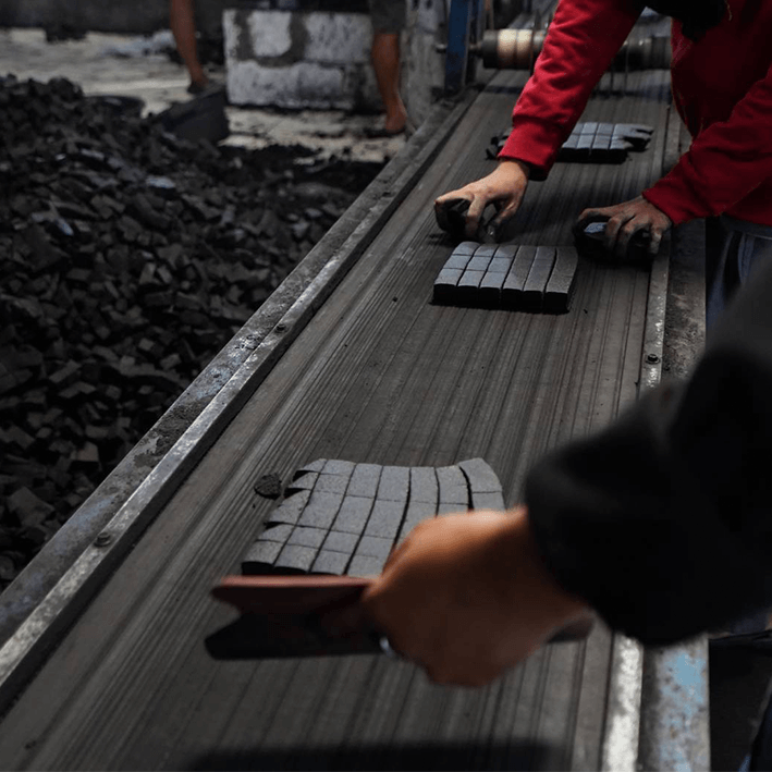 Buy Pure Chinese Coal from MAHA Coco Indonesia, Indonesia | Tradewheel.com