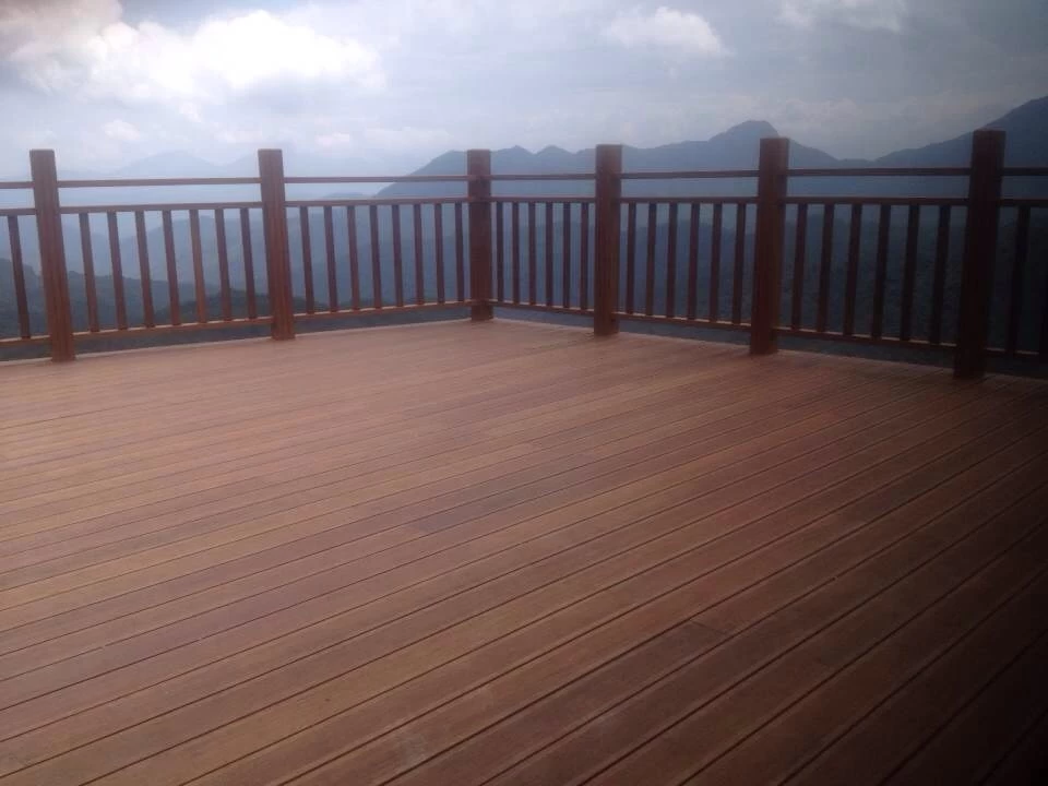 Buy Light Carbonized Outdoor Bamboo Composite Bamboo Decking from ...