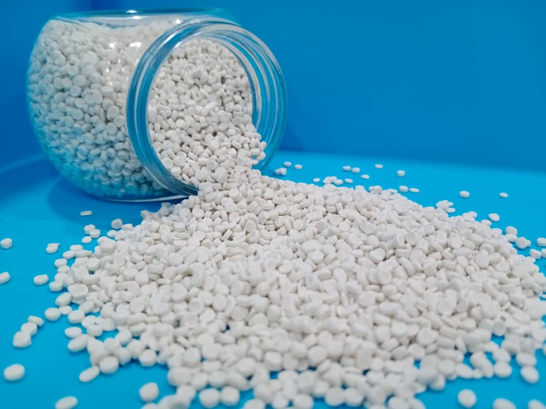 Buy White Color Plastic Filler Masterbatch from OCMERIT POLYMER SDN ...