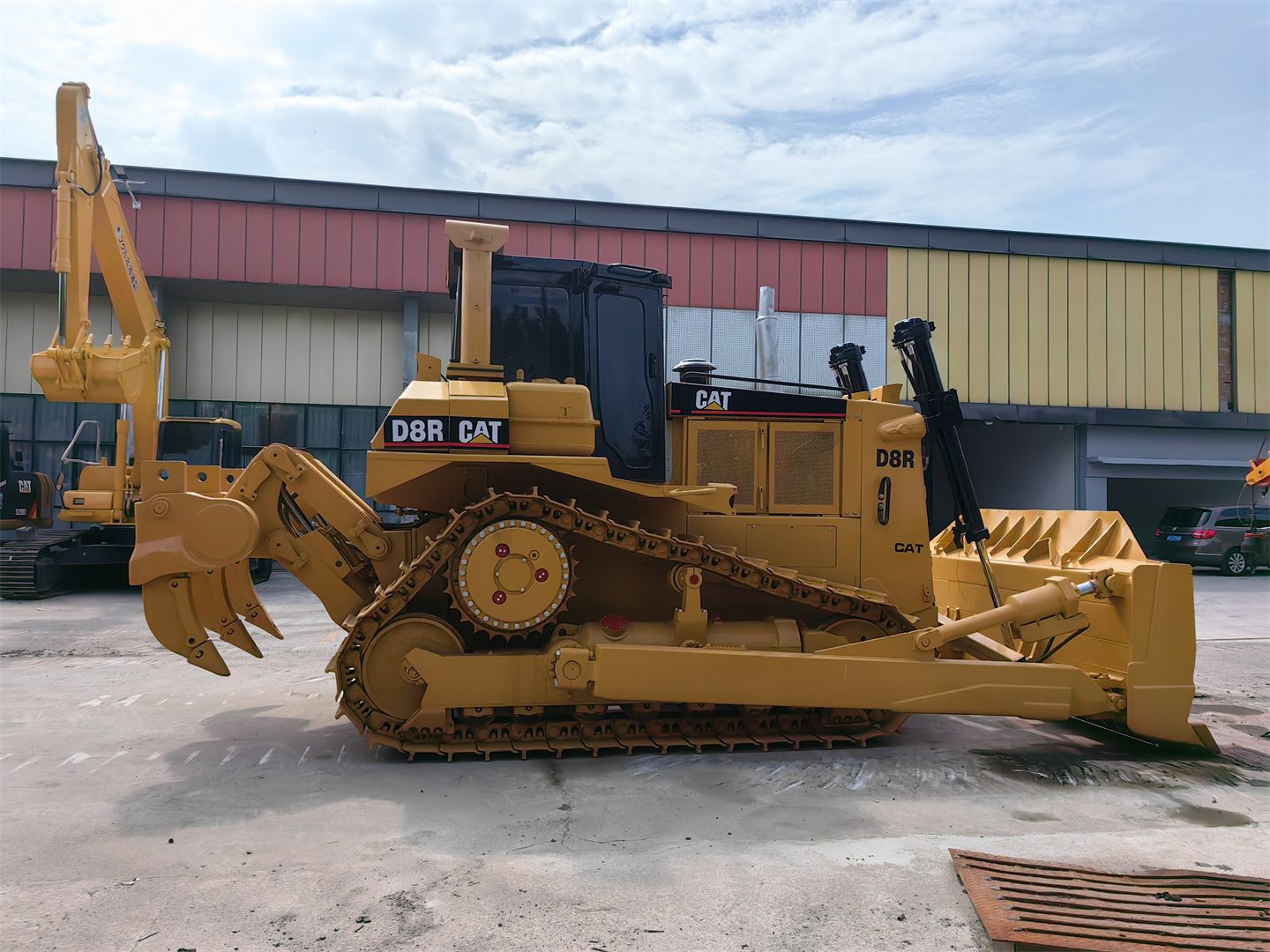Buy Used Bulldozers Cat D8r D7 Dozers For Sale from PF Machinery ...