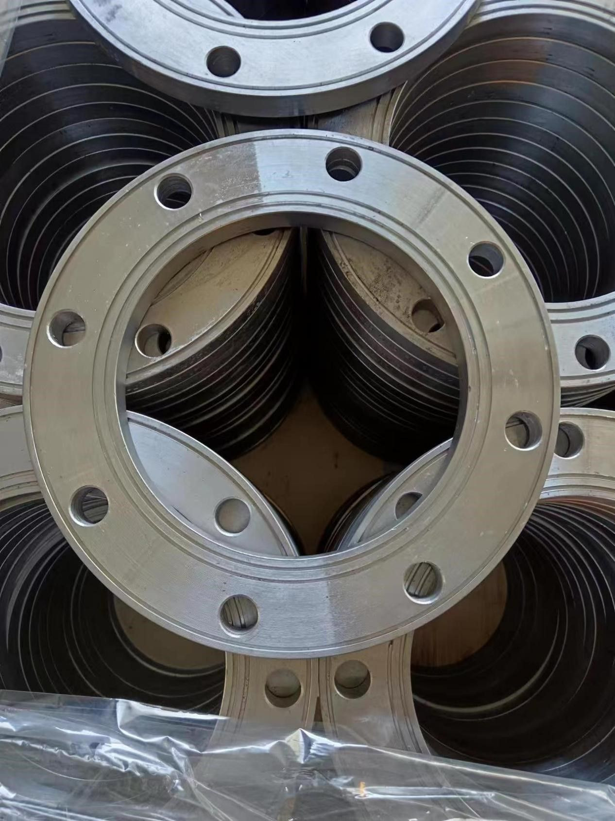 Buy Customized Shaped Flanges From China from Cangzhou Huawang Flange ...