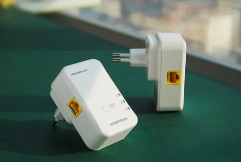 Buy 7inova Av200 Qca6410 Homeplug Av Mini Size Wallmount Ethernet Plc ...