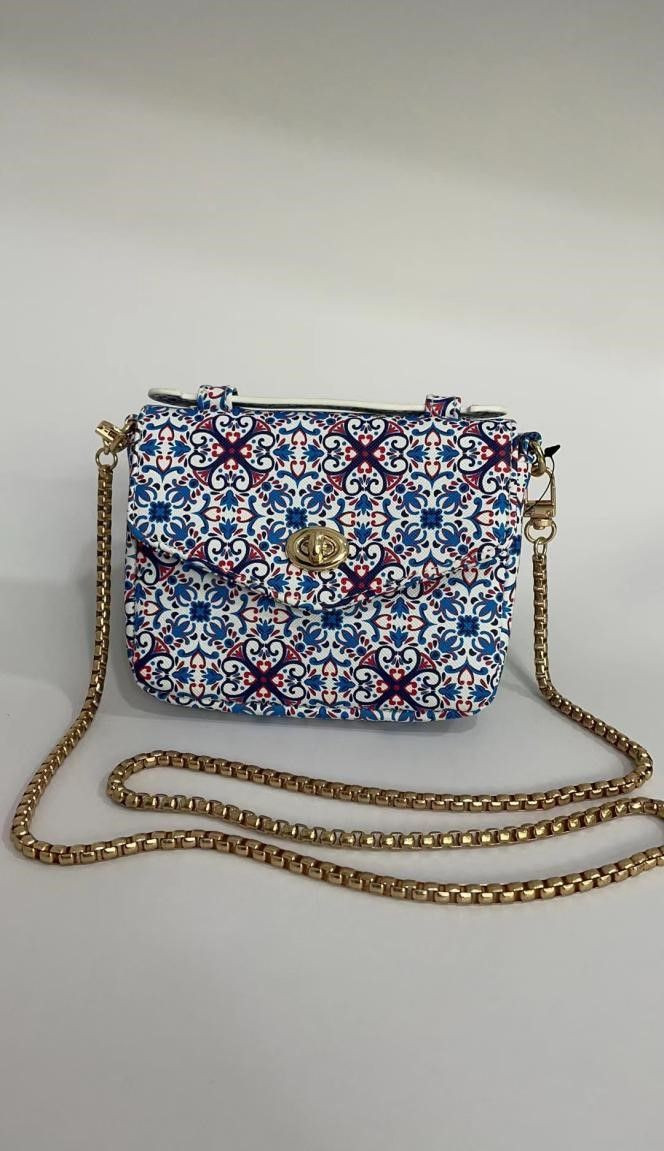 Buy Small Packet from Guangzhou Shunqi Leather Goods Co., Ltd., China ...