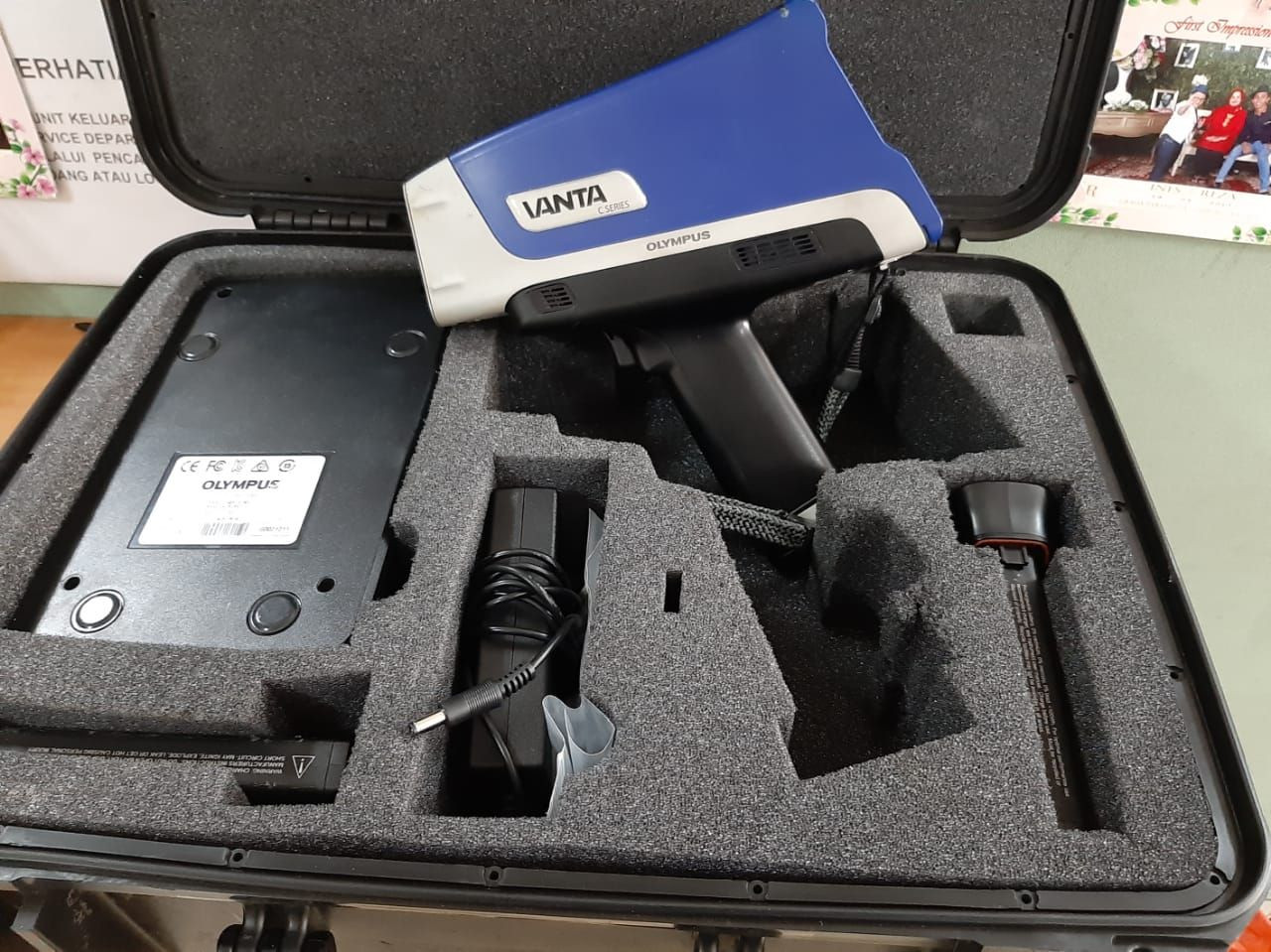Buy Olympus Vanta C Series Handheld Xrf Analyzer from PT. Abadi Kencana, Indonesia | Tradewheel.com