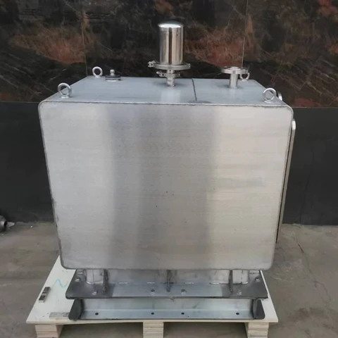 Buy Customization Welding Semi-finished Product Marine Urea Solution ...