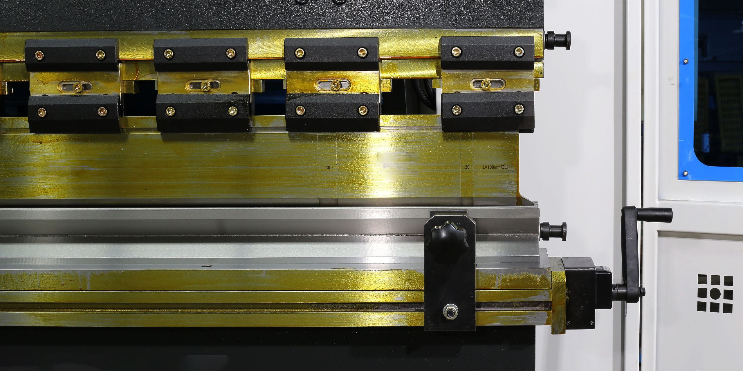 Buy German Quality Wc67 Hydraulic Press Brake/cnc Press Bending Machine ...