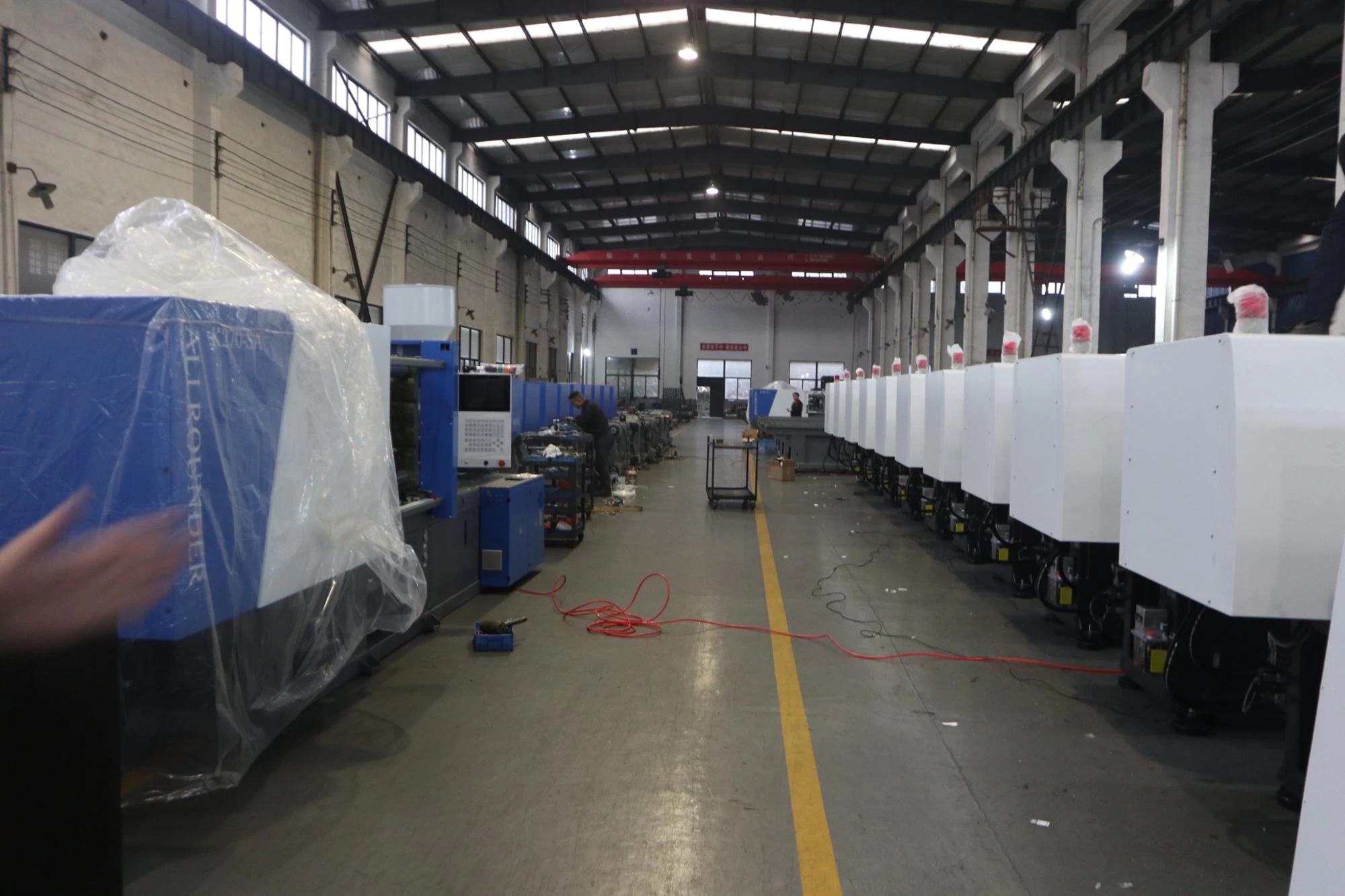 Buy Efficient Production K500 High Quality Low Cost Injection Molding ...