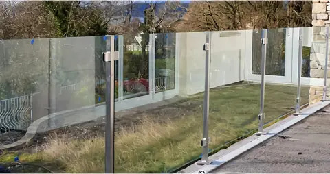 Buy Rg140 Invisible Frame Railing Modern Glass Deck Railing Outdoor ...