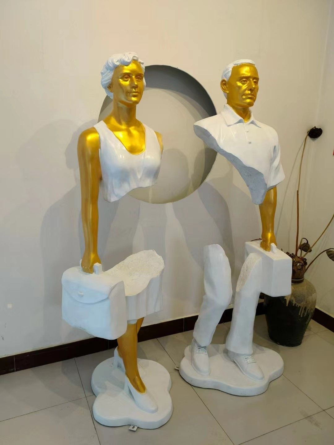 Buy Top Character Cast Bronze Sculptures And Traveler Cast Bronze ...