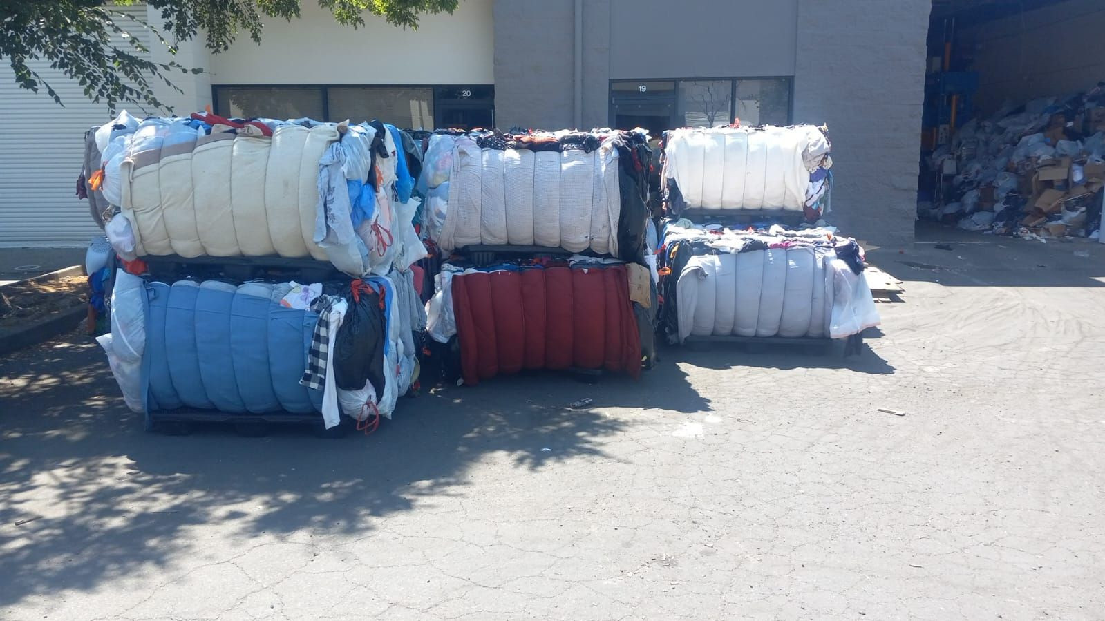Buy Credential Baled Clothing from CEBFA LLC, USA | Tradewheel.com
