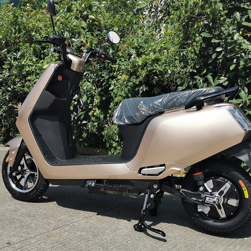 Buy Hot Sell 1200w Powerful Motor Electric Motorcycle (em-014) from ...