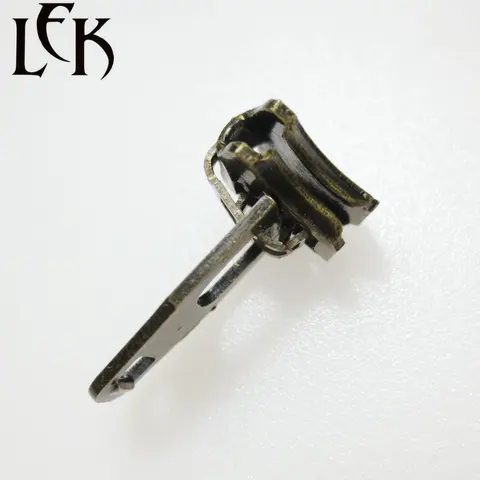 Buy Metal Clothing Zip Fasteners Factory Textile Accessories Ss No3 Yg ...