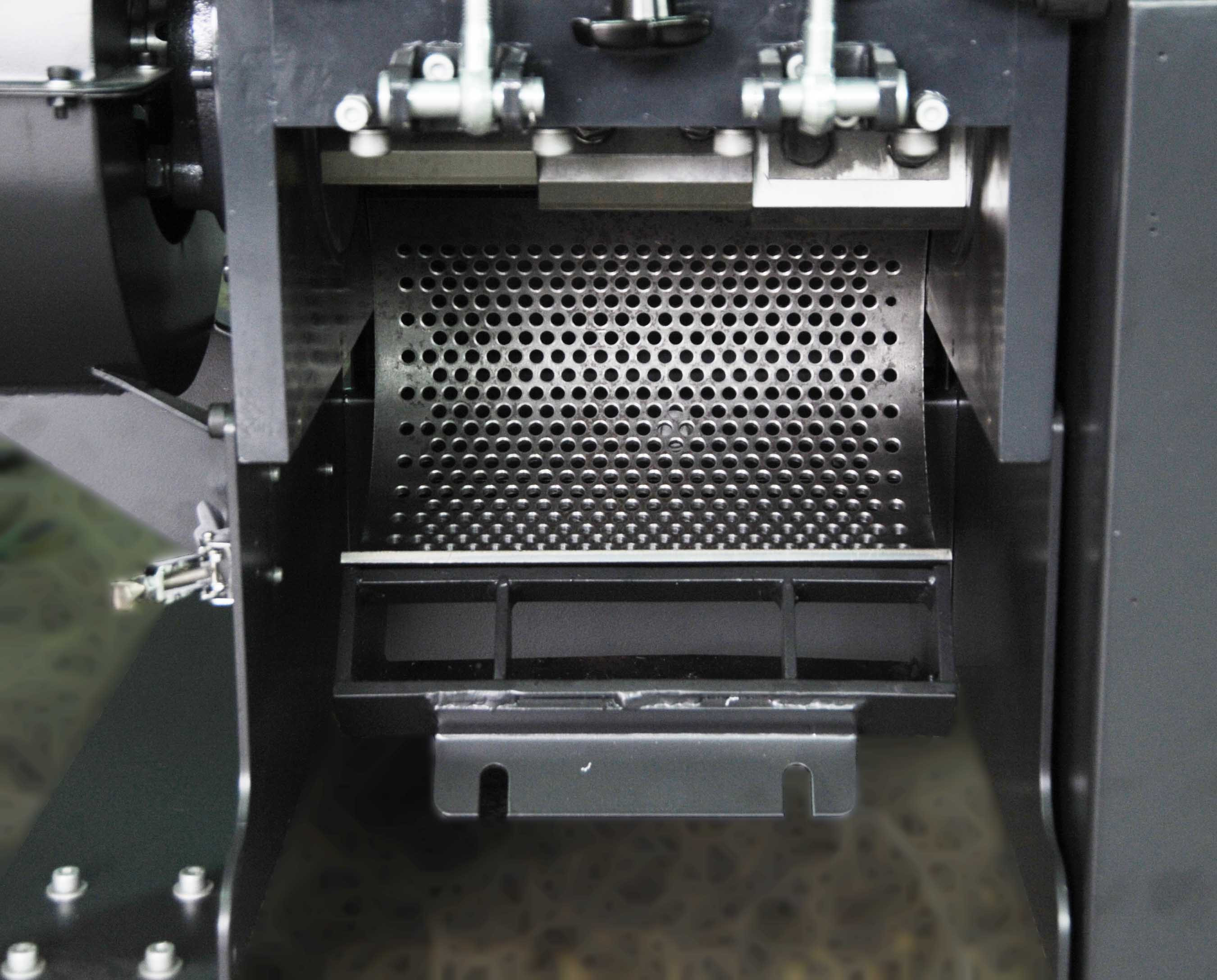 Buy Shini Sg-2950eb 11kw Granulator For Plastic Injection / Plastic ...