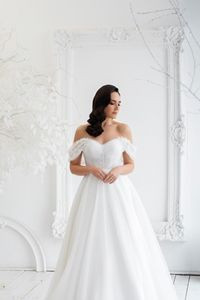 Buy Ek 2204 from Eray Koseoglu Wedding Dress, Republic of Türkiye ...