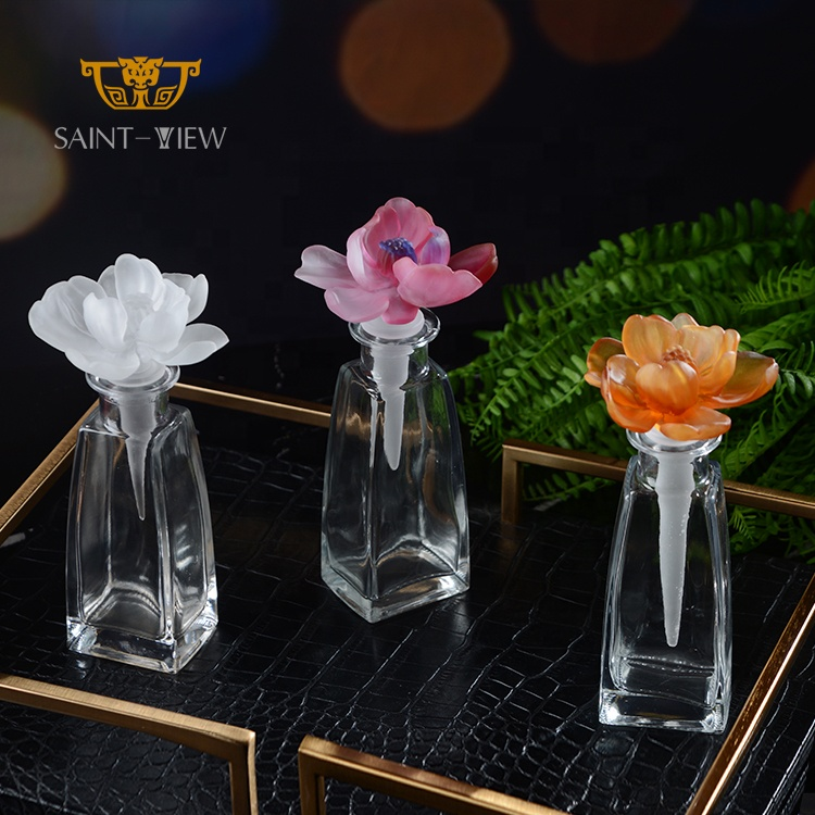 Buy New Design Crystal Glass Flower Perfume Bottles from SAINT-VIEW ...