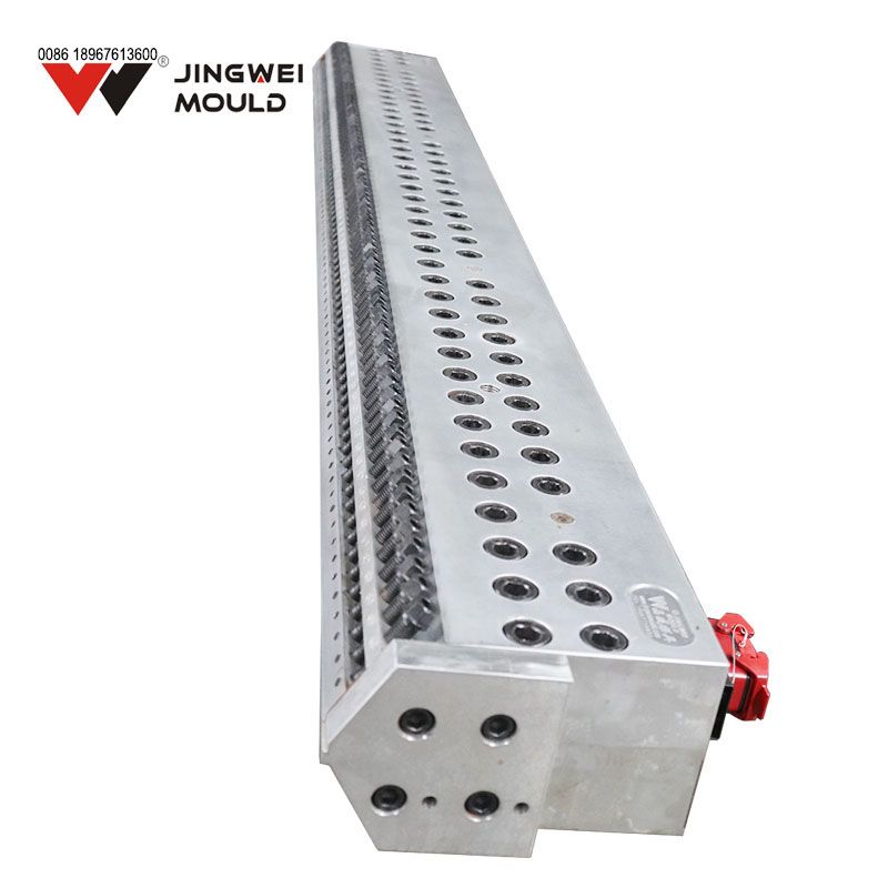 Buy Hot Melt Adhesive Extrusion Die Hot Melt Coating Slot Die Head from ...