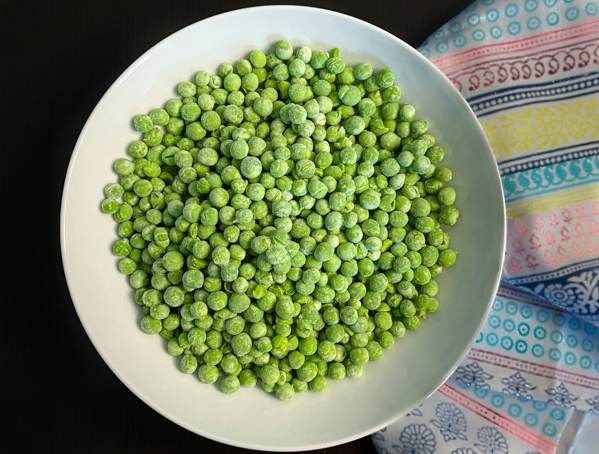 Buy Frozen Vegetable Iqf Green Peas Frozen Green Peas from Bright ...