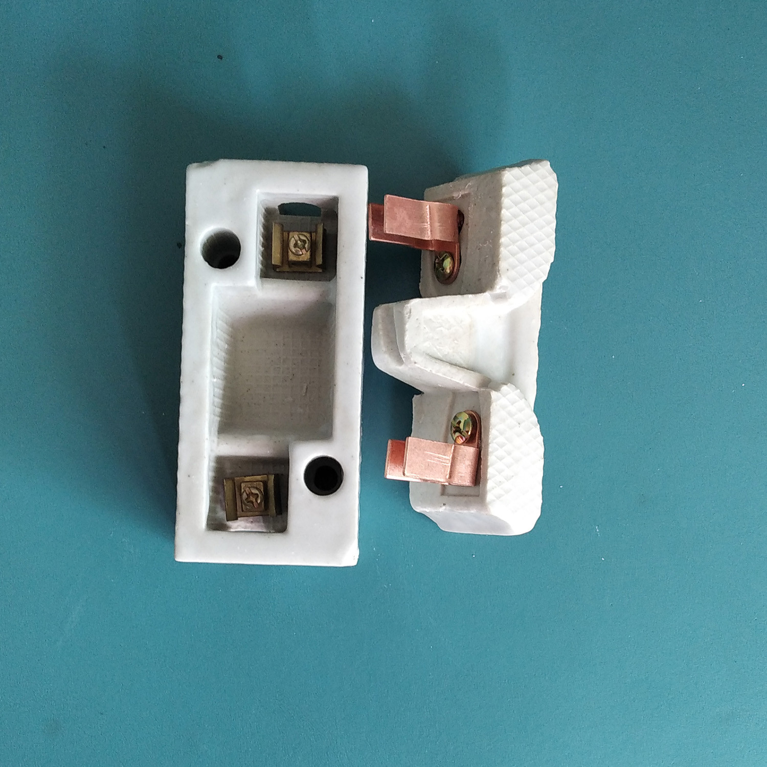 Buy Plug-in Porcelain Fuse Cutout Fuse Holder 30a Fuse Base from Fujian ...