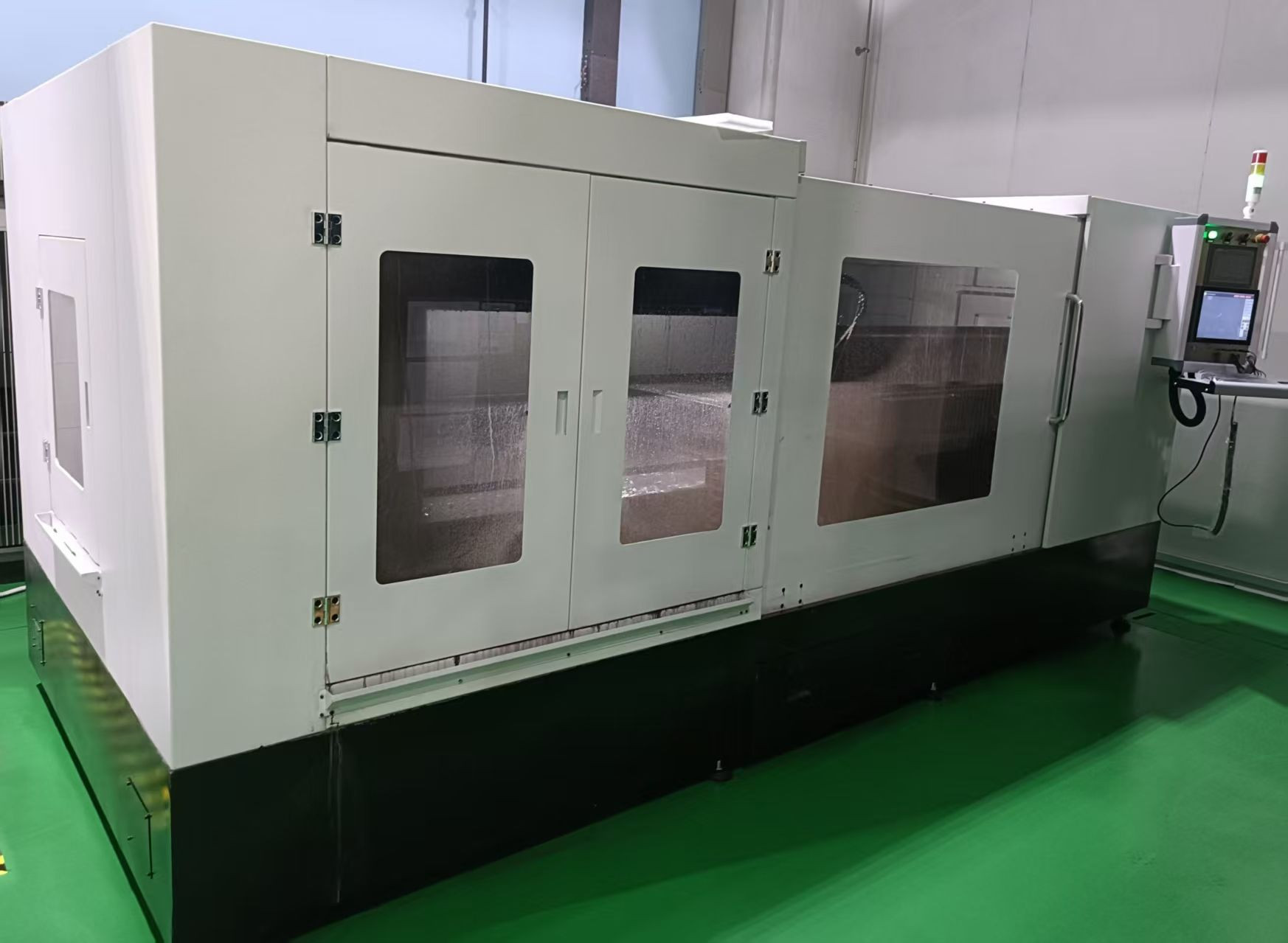 Buy High Accuracy Diamond Wire Cutting Machine from Shanghai Tongcheng ...