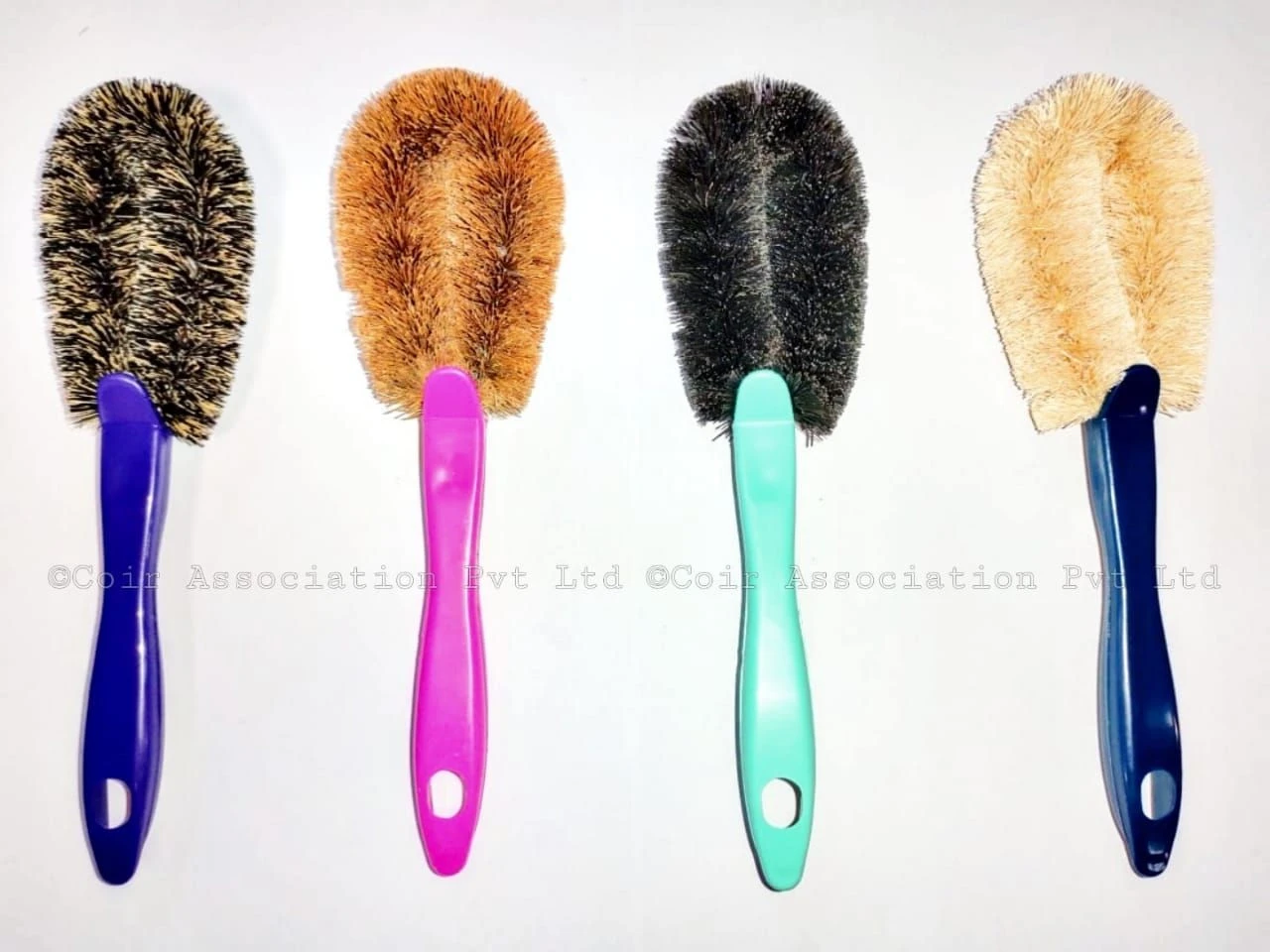 Buy Coco Brushes from COIR ASSOCIATION PVT LTD, Sri Lanka | Tradewheel.com