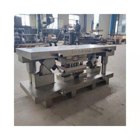 Buy Custom Metal Stamping Die Deep Drawn Auto Punching Mold Progressive ...