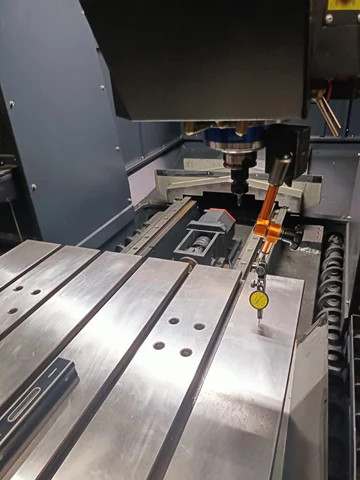 Buy High-speed Gantry Engraving And Milling Machine China Skgmh1613 ...