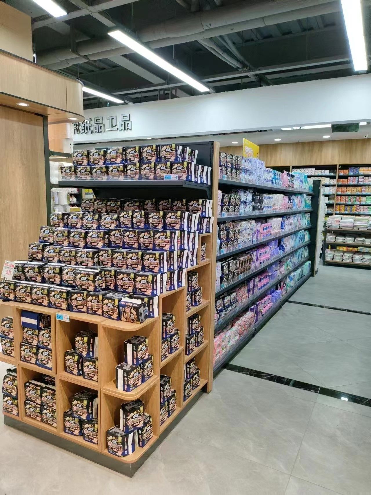 Buy Scene Stack Display Rack from Siyang Hongrui Commercial Equipment ...