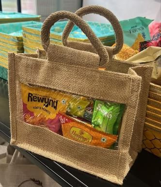 Buy Jute Items from chowdhury overseas, India | Tradewheel.com