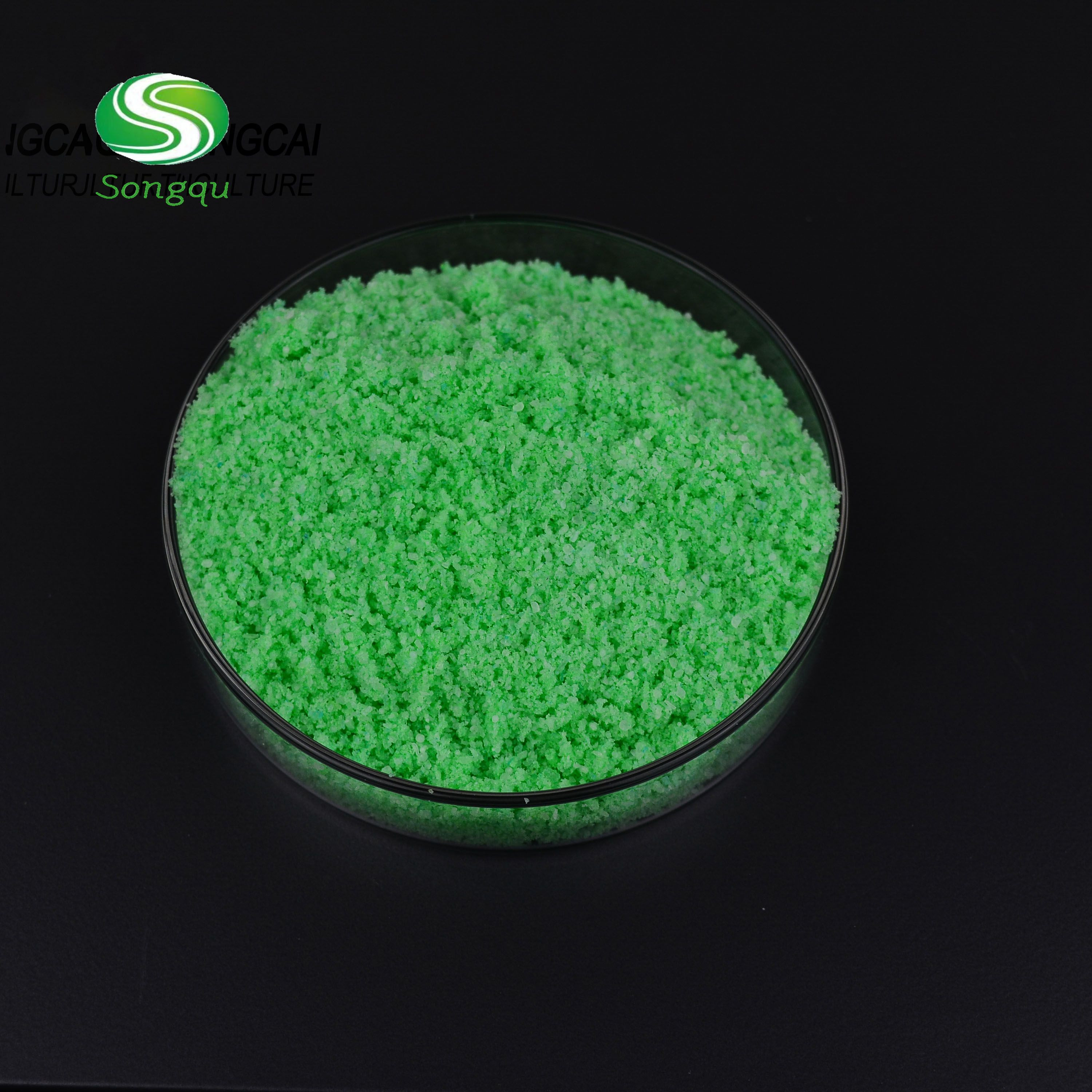 Buy China Fertilizer Factory Supply Water Soluble Fertilizer 20-20-20 ...