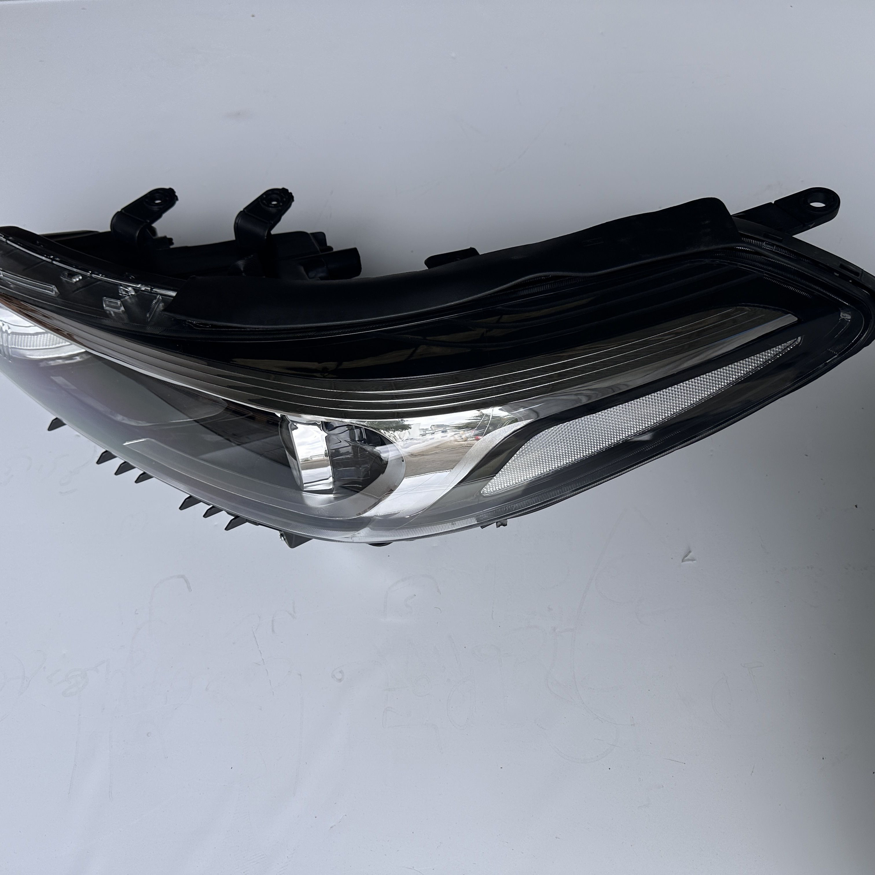 Buy 92101-a7500 Car Auto Spare Parts Auto Lighting System Car ...
